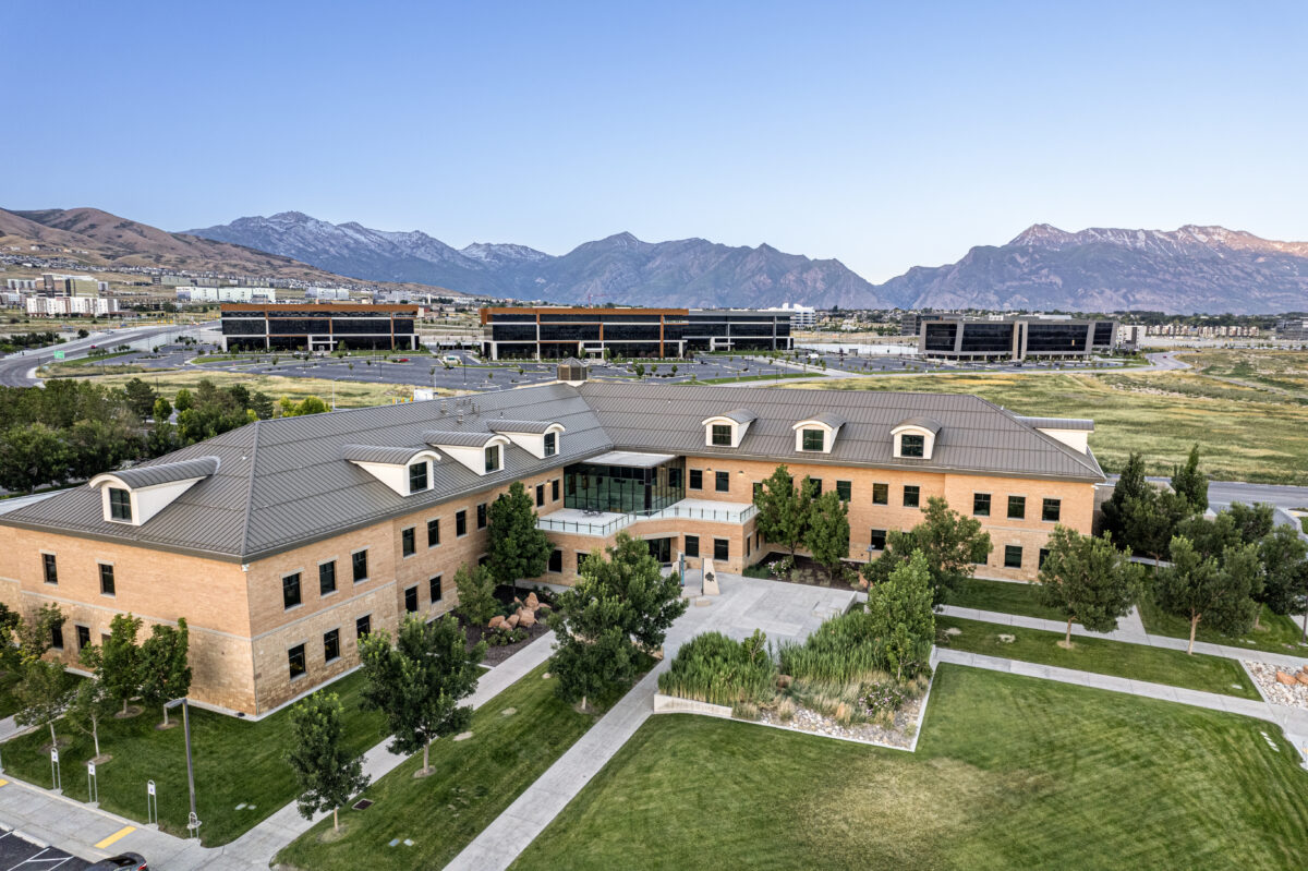 State introduces program guaranteeing college admission to Utah ...